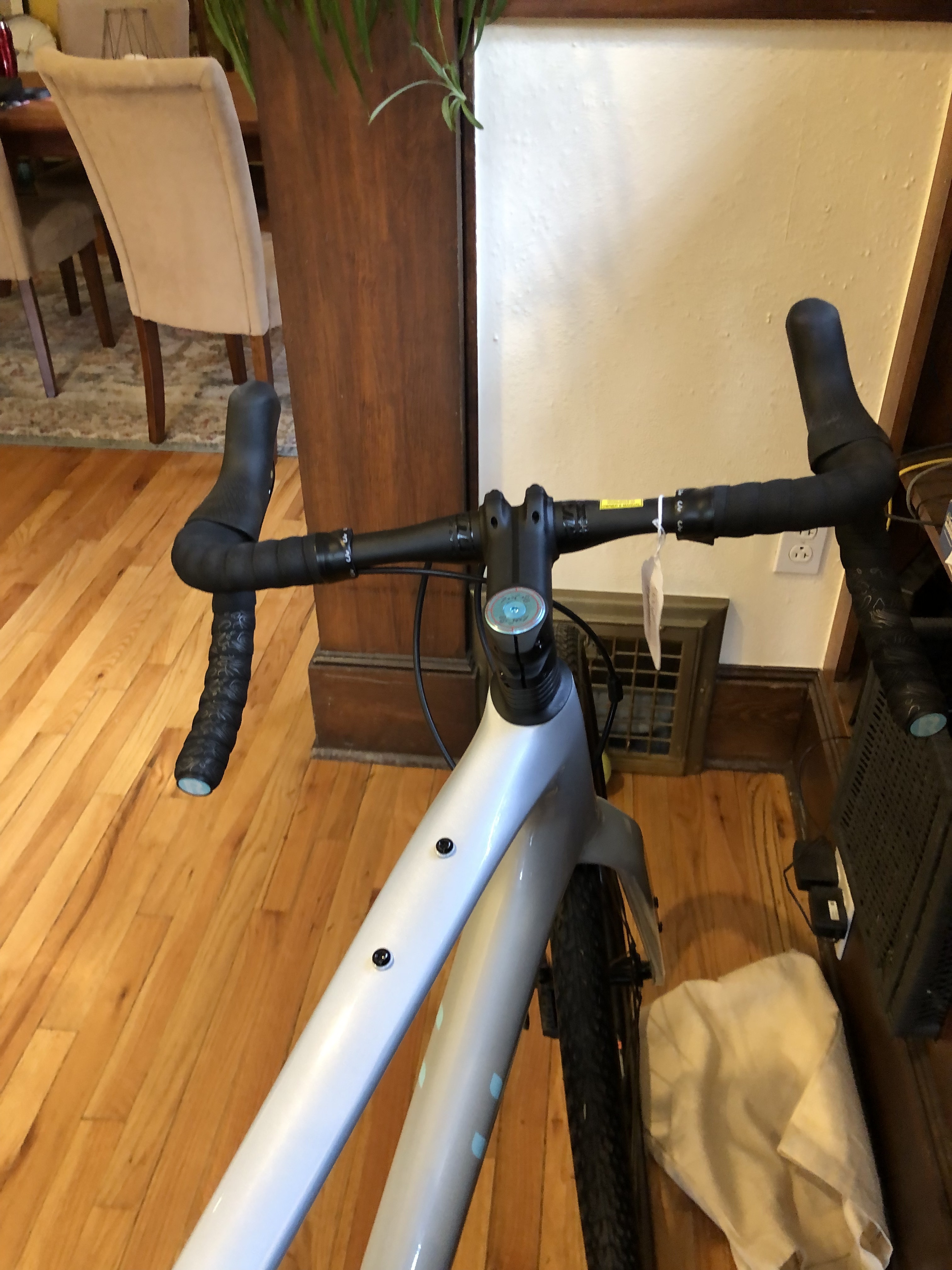 2022 Giant Liv Devote Advanced 2 M Nordic Breeze