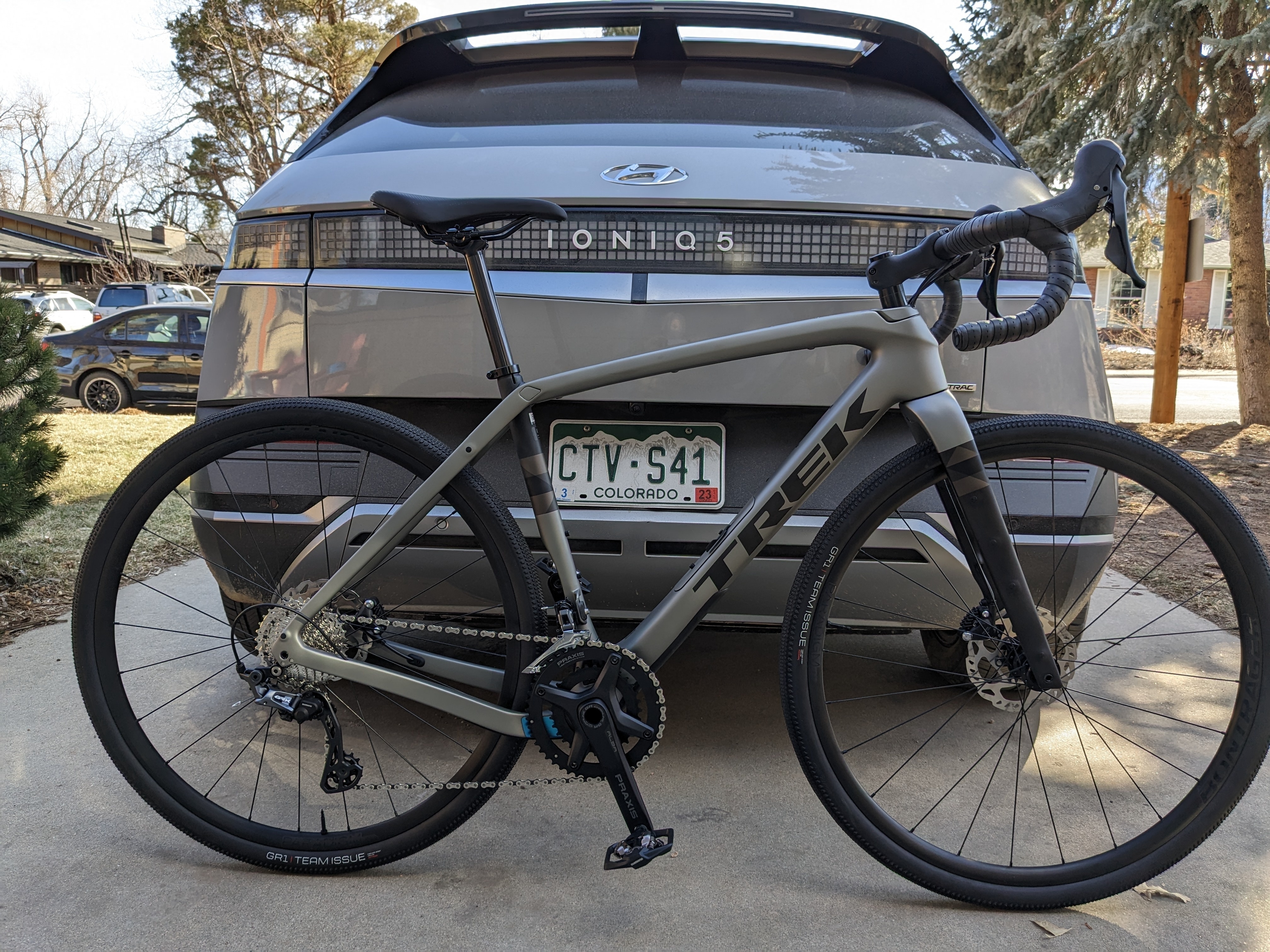 2023 Trek Checkpoint SL5
