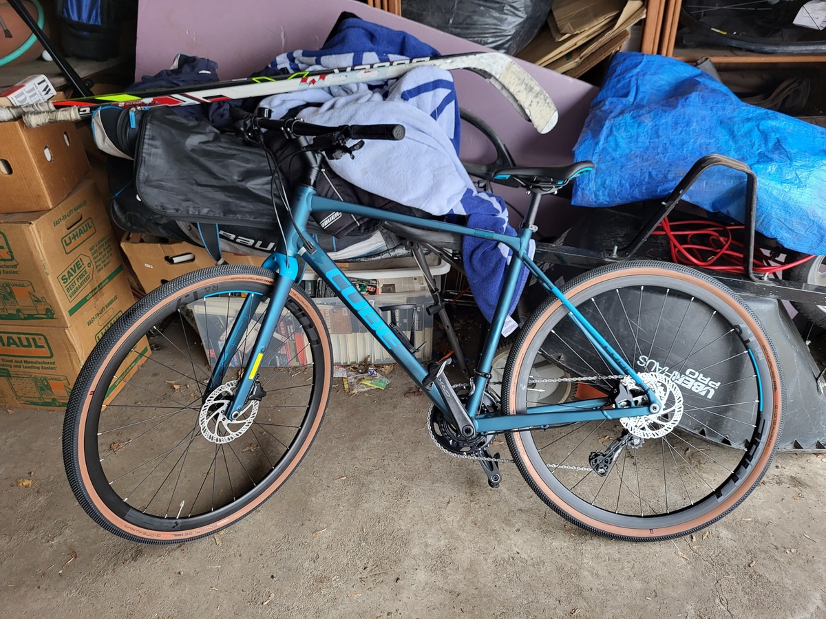 2022 Cube SL Road Race 56 cm