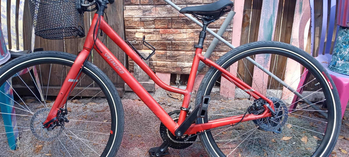 2022 Specialized Crossroads 2.0
