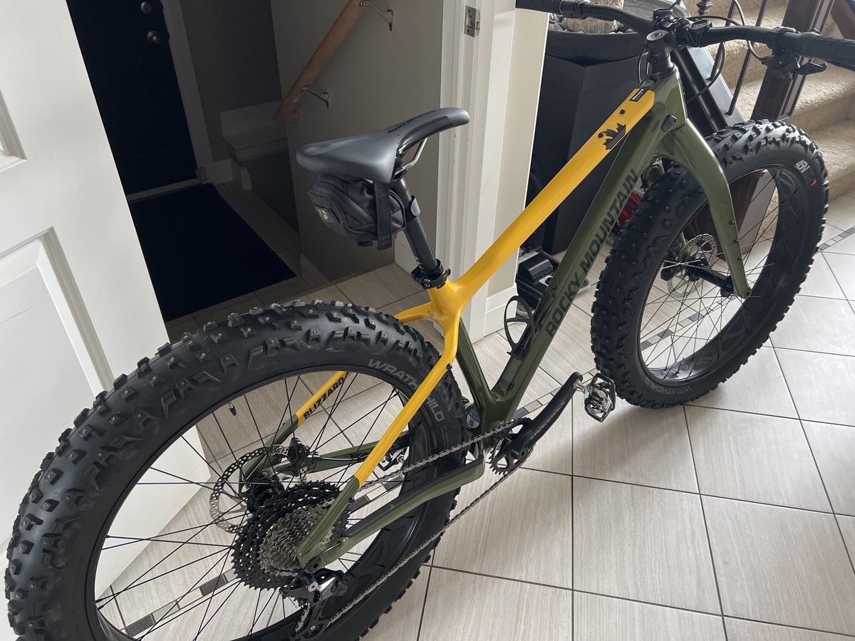 2023 Rocky Mountain Bicycles Blizzard c30