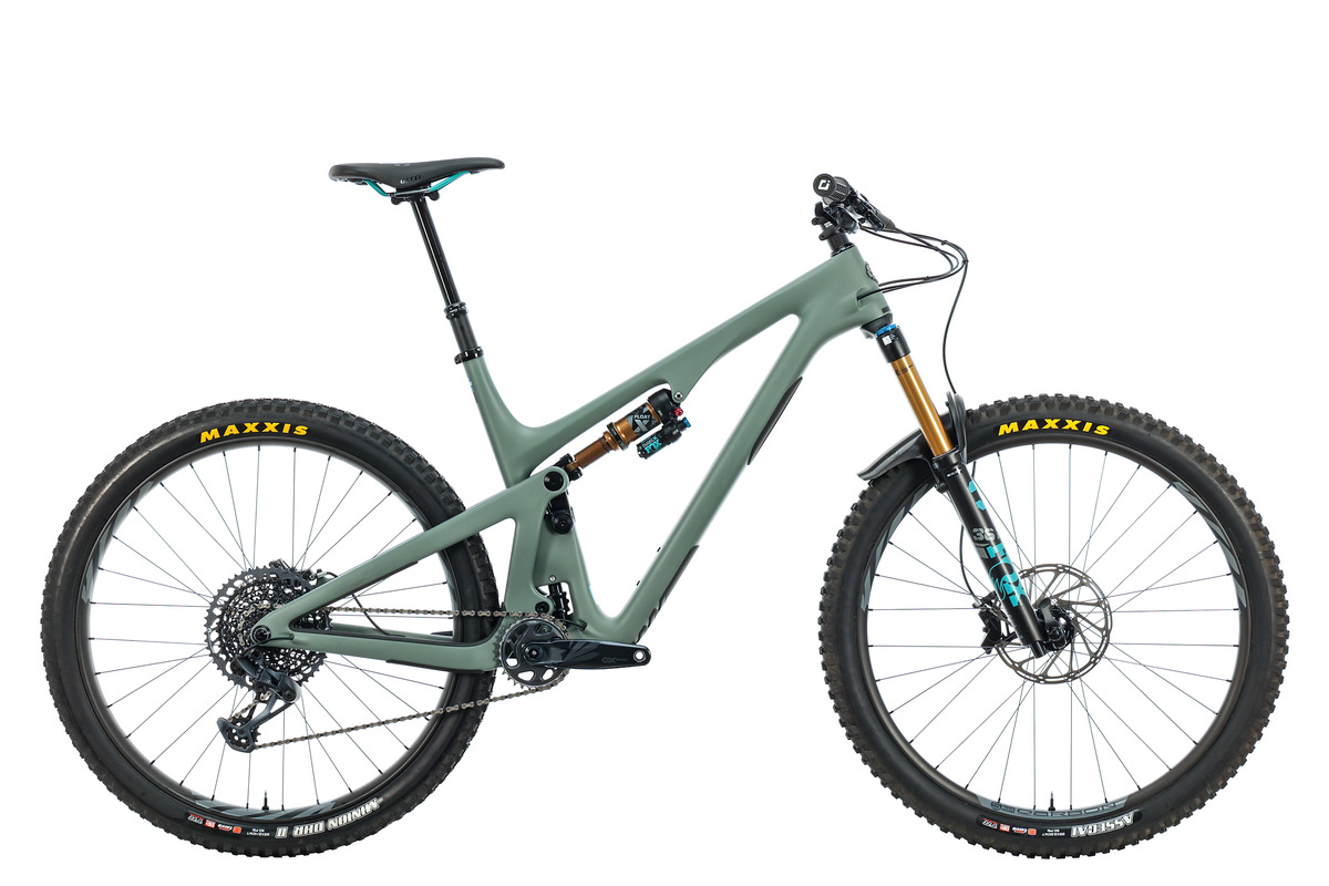 2022 Yeti SB130 CLR