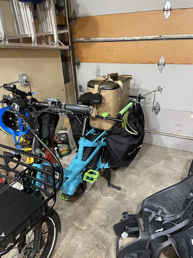 2022 Tern GSD SOO LX cargo bike (rear storage)