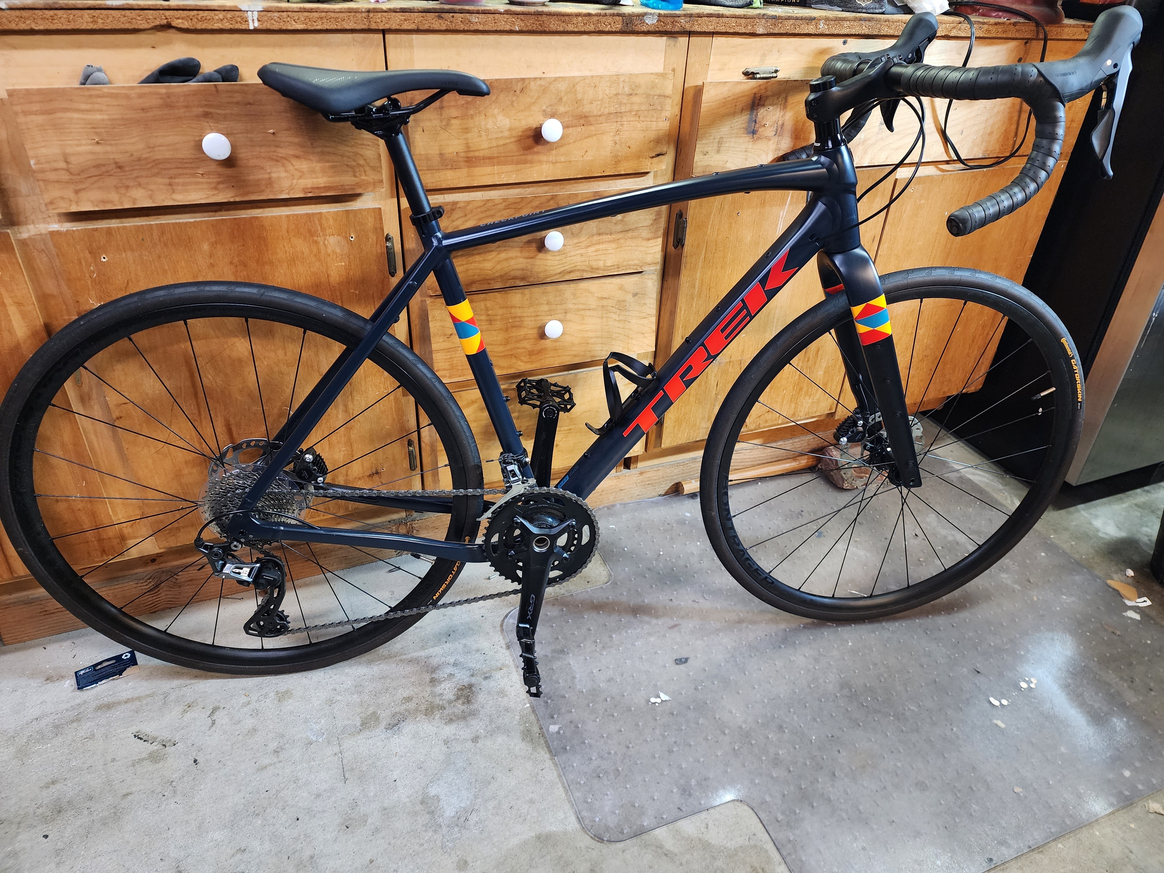 2023 Trek Checkpoint ALR 5