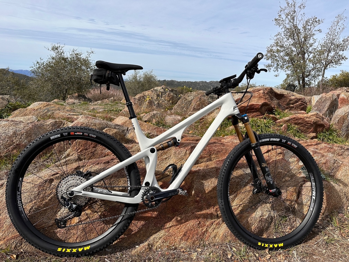 2022 Yeti sb115