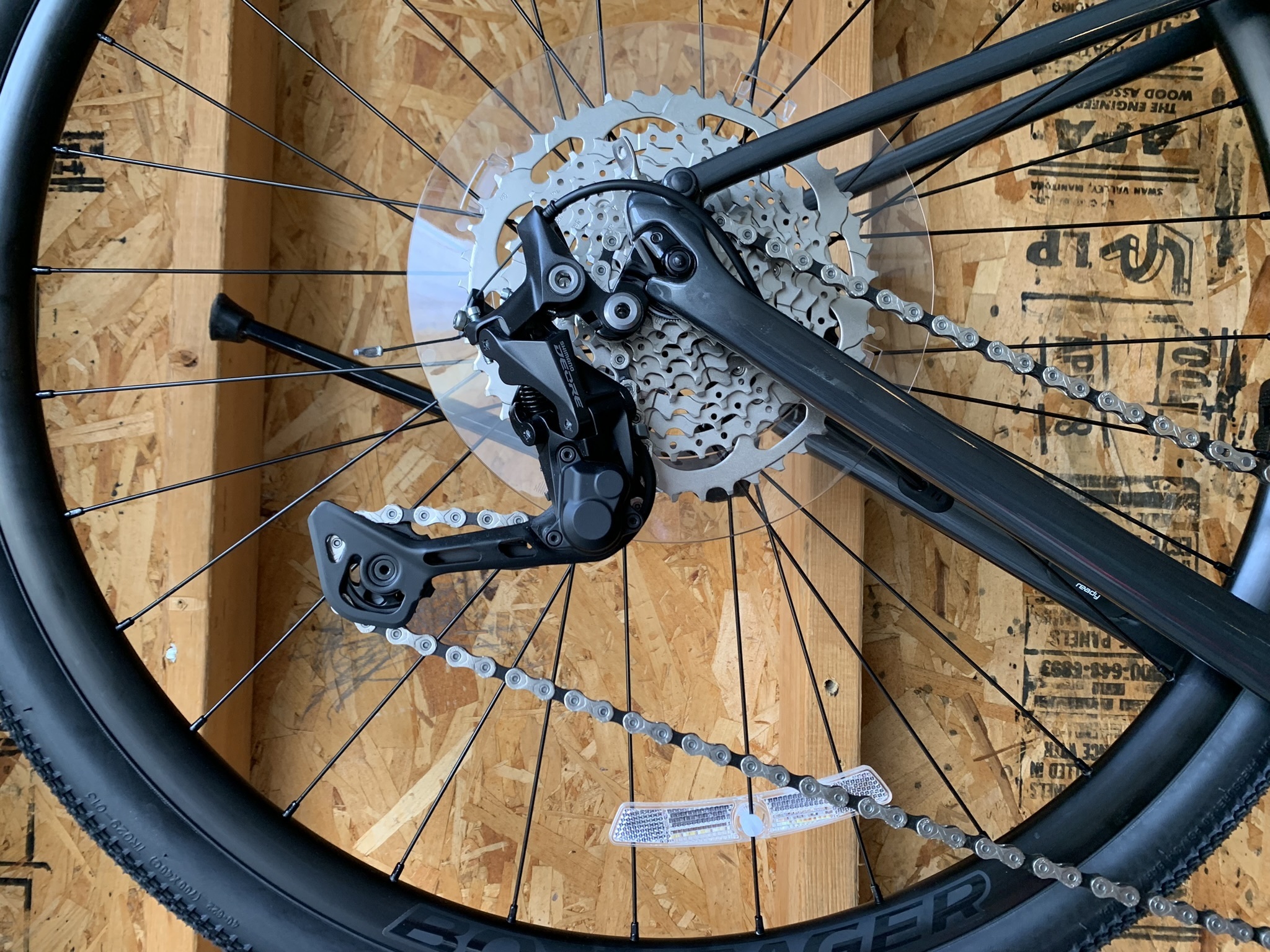 2023 Trek 400 series OCLV carbon