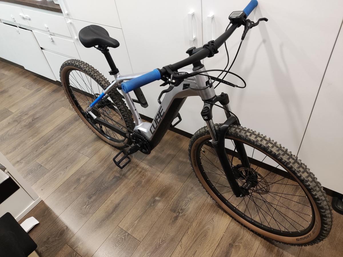 2022 Cube Reaction Hybrid Performance 500