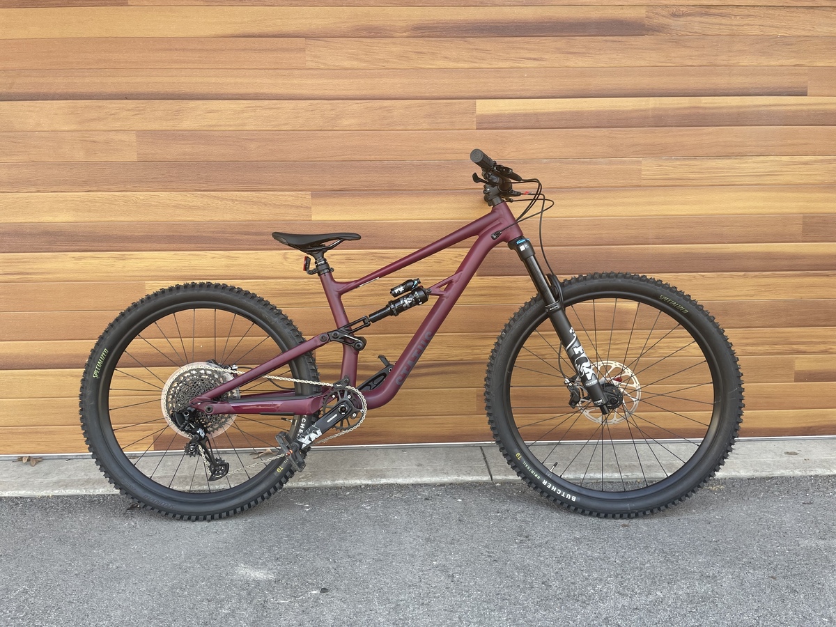 2022 Specialized Status 140