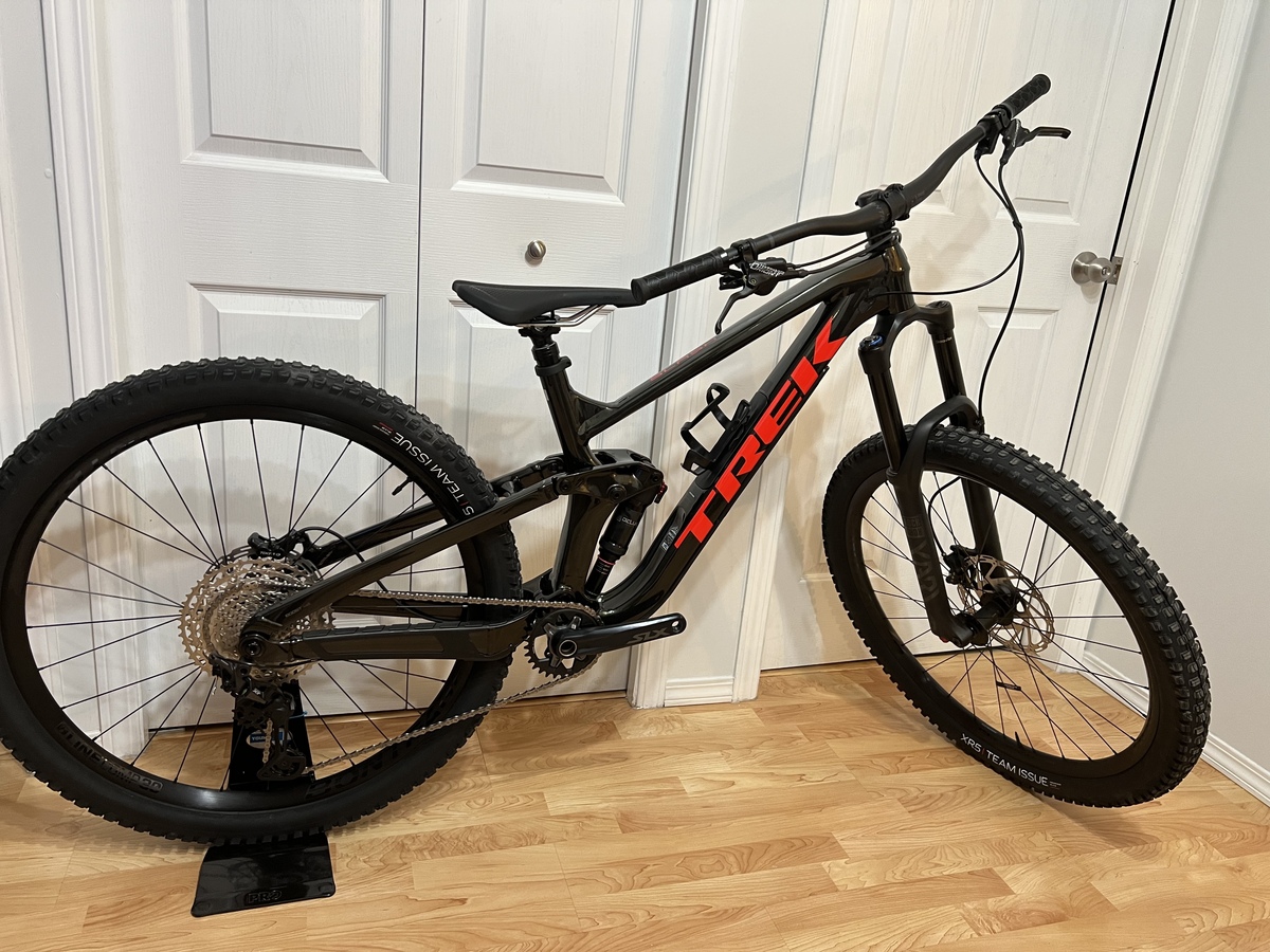 2022 Trek Slash 7