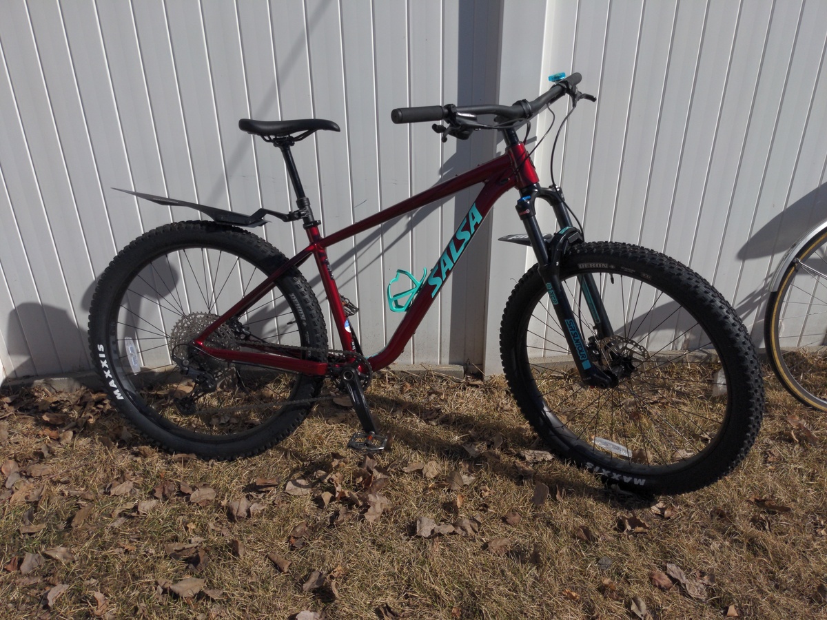 2022 Salsa Rangefinder Deore 12speed 27.5+ Mediu...