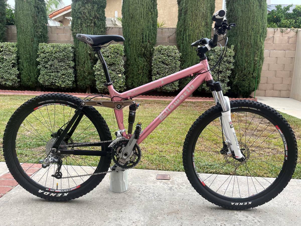 2008 Ellsworth Epiphany