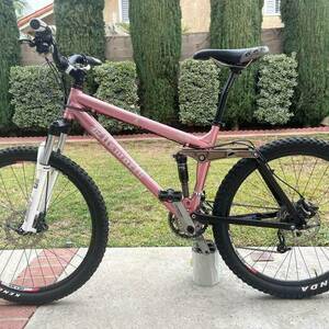 2008 Ellsworth Epiphany