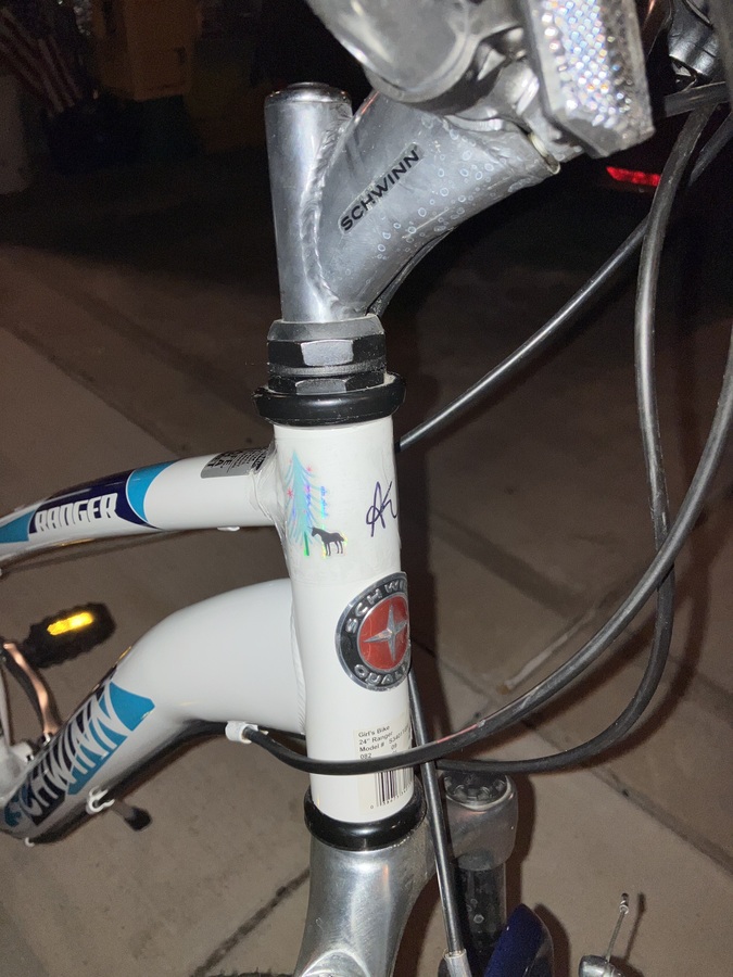 2017 Schwinn Ranger 24" youth size "Girl's Bike"