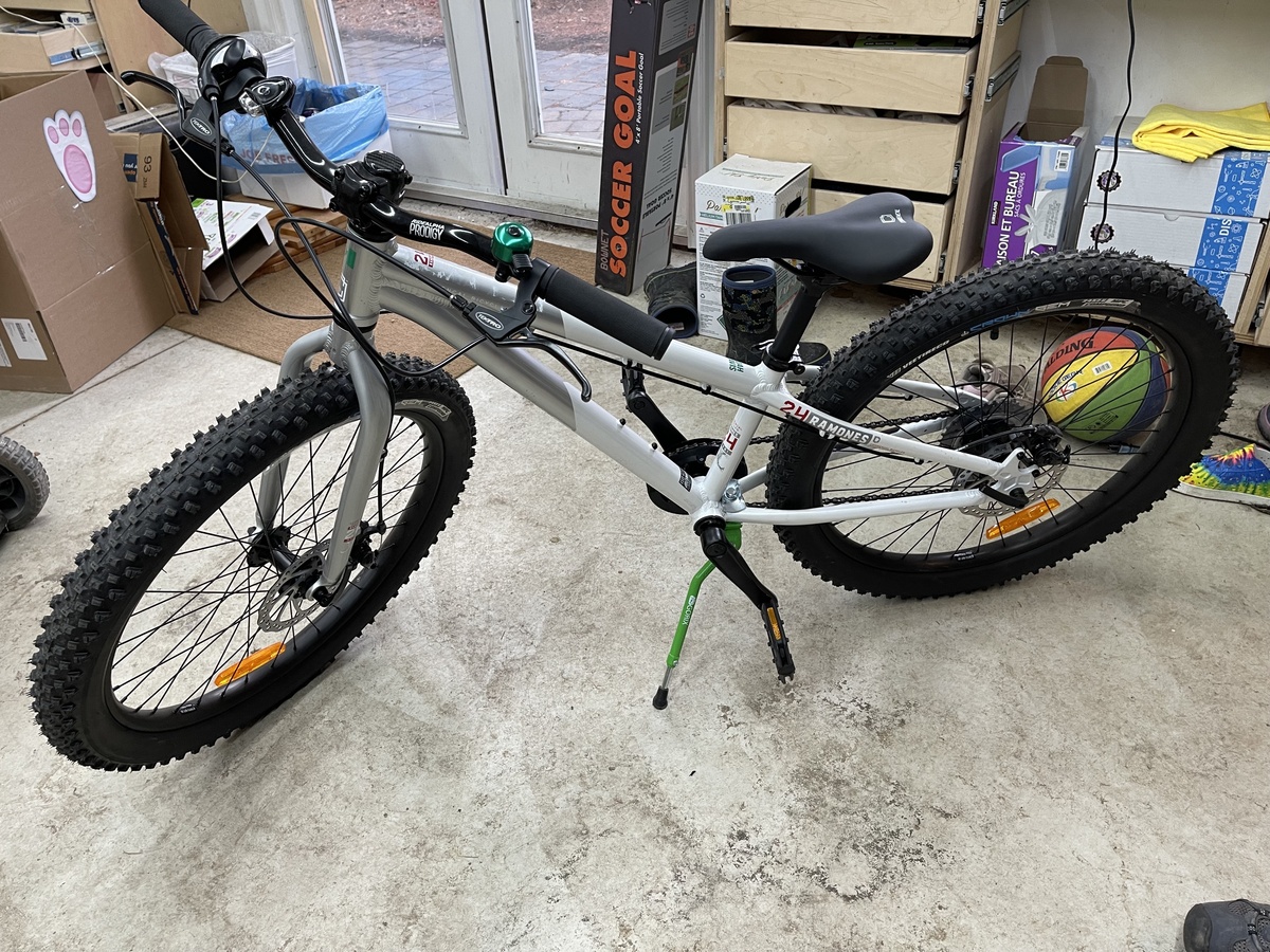 2021 Commencal Bikes 21171900