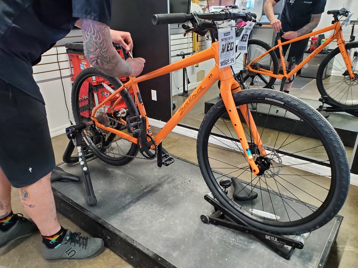 2023 Salsa Journeyer