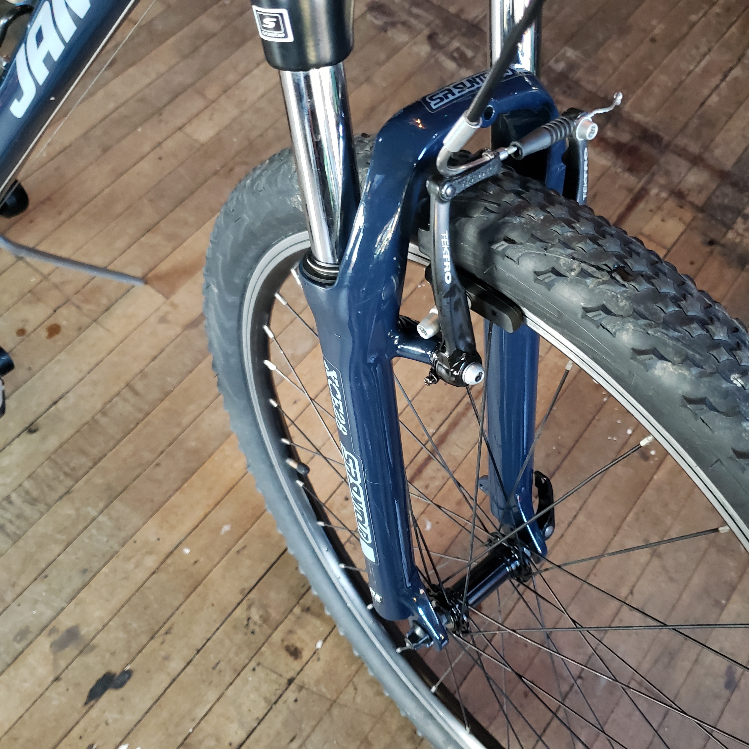Jamis Explorer 1