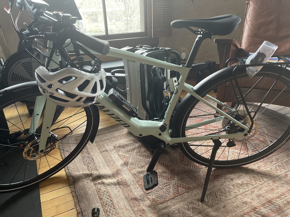 2023 Specialized Vado SL EQ