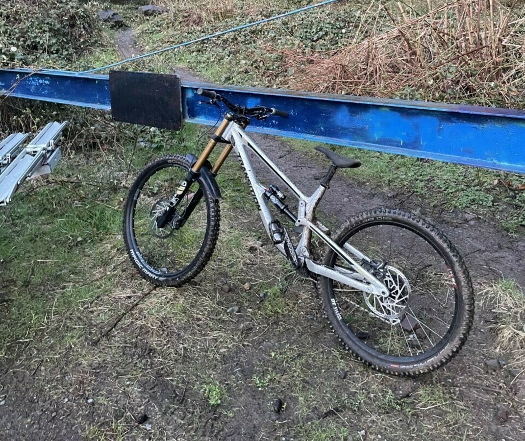 2023 Transition Bikes TR11