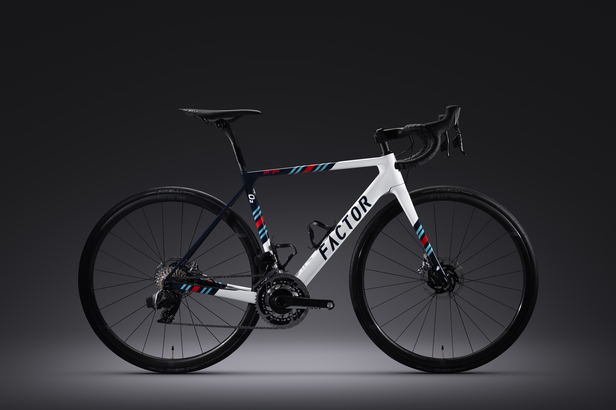 Stolen 2019 Factor o2