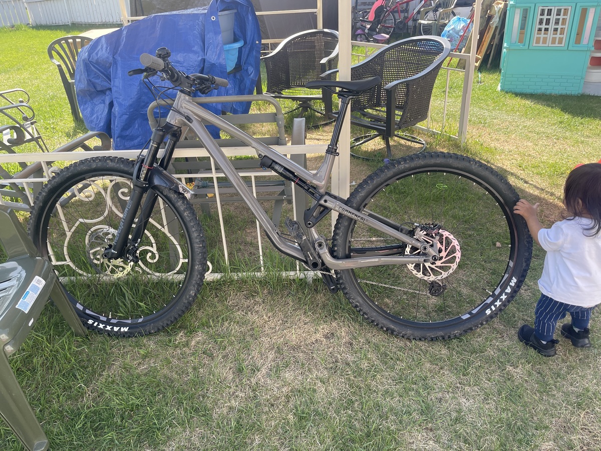 2022 Commencal Bikes Dual Suspension