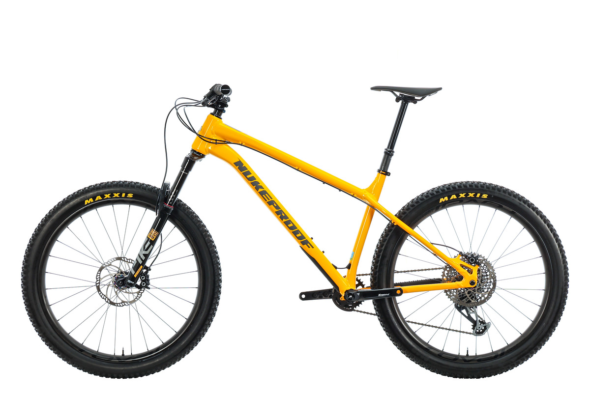 2022 Nukeproof Scout 275