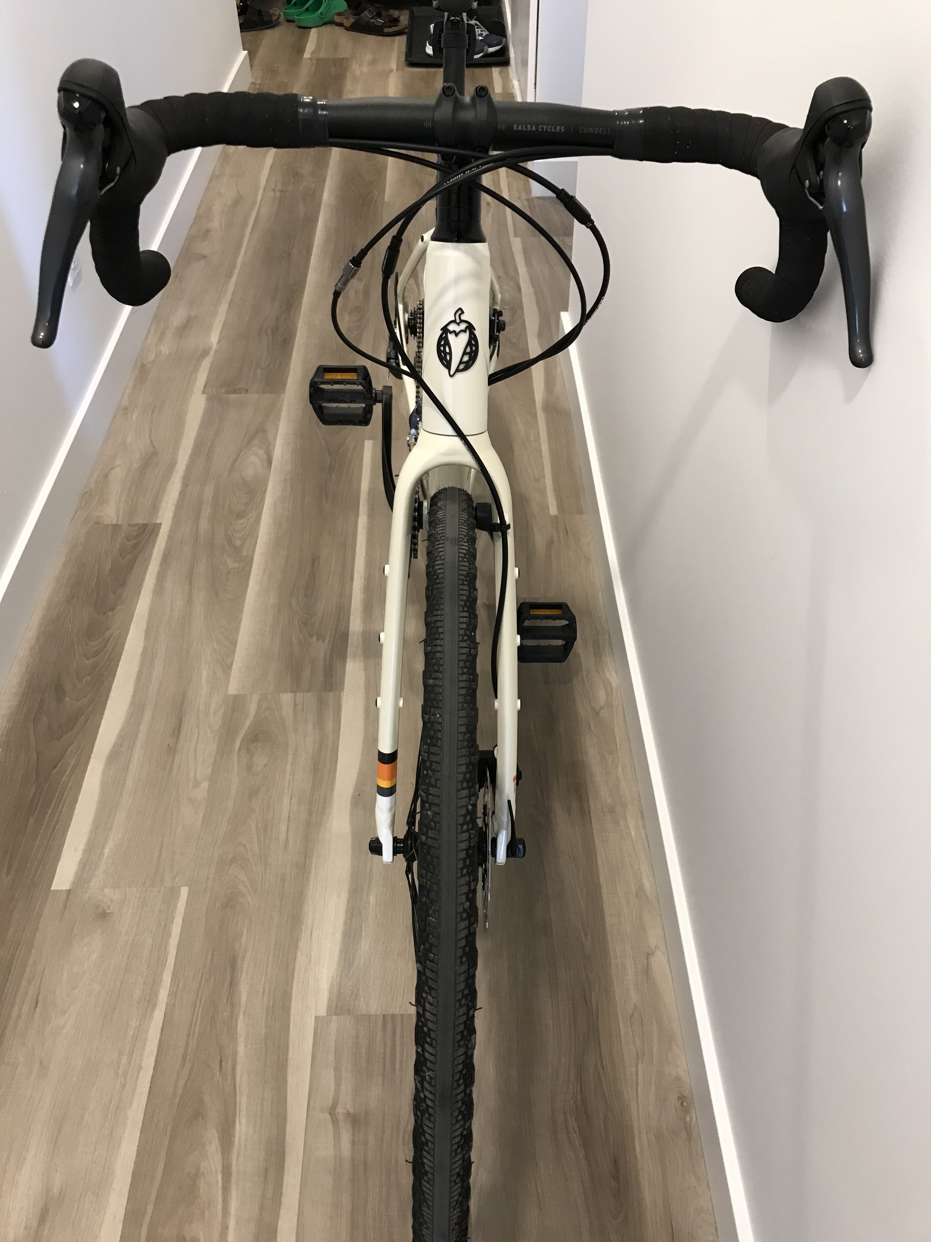 2023 Salsa JOURNEYER CLARIS 700C