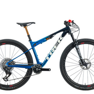 2022 Trek Supercaliber 9.9