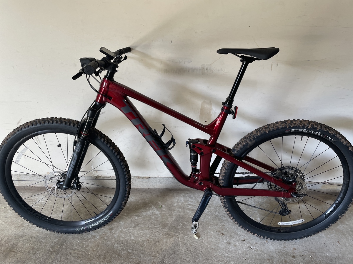 2022 Trek Top Fuel 8