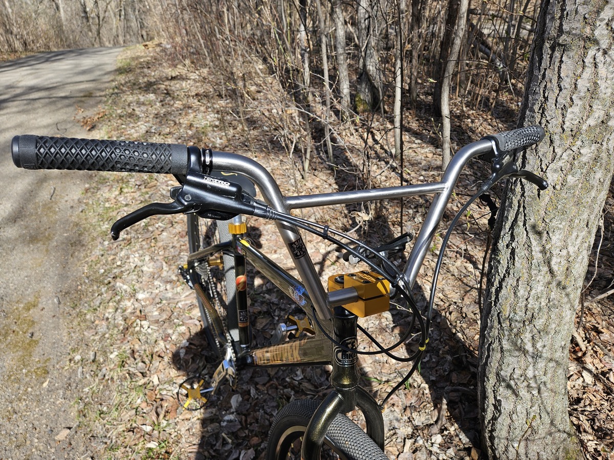 2021 SE Bikes Fast Ripper