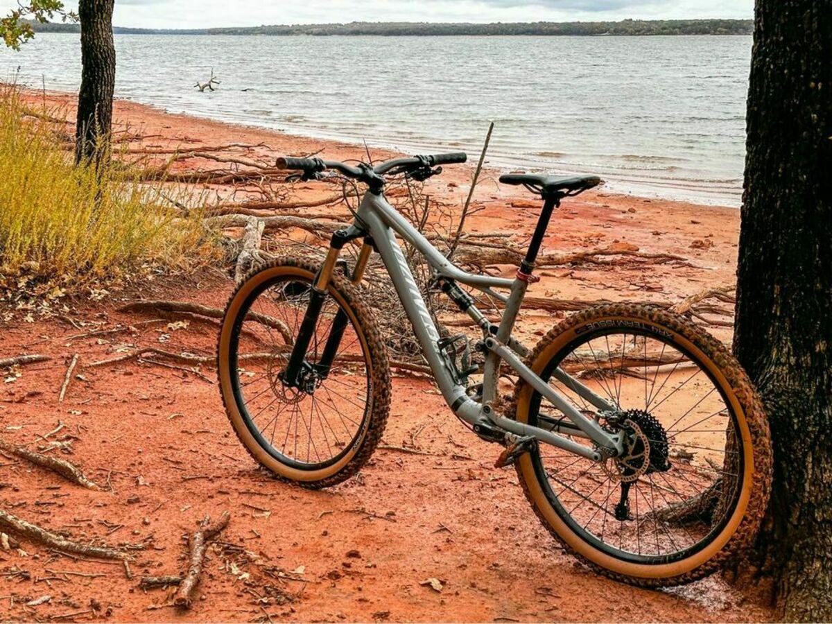 2016 Specialized Camber full suspension