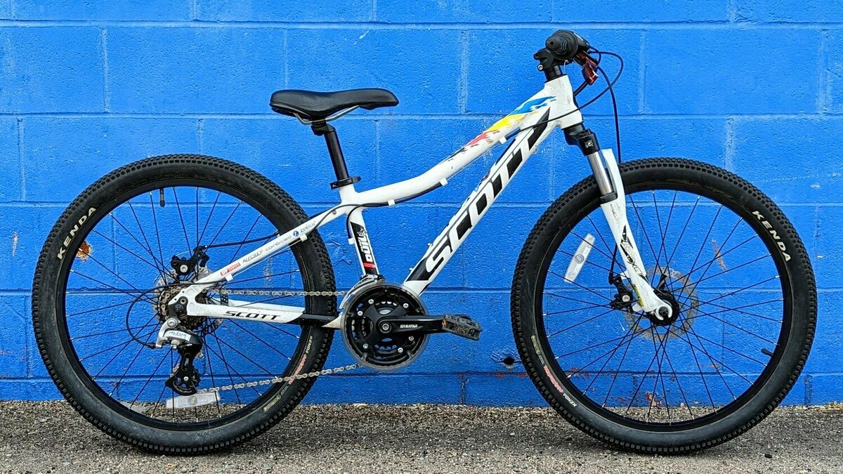 2018 SCOTT Scale Junior 24
