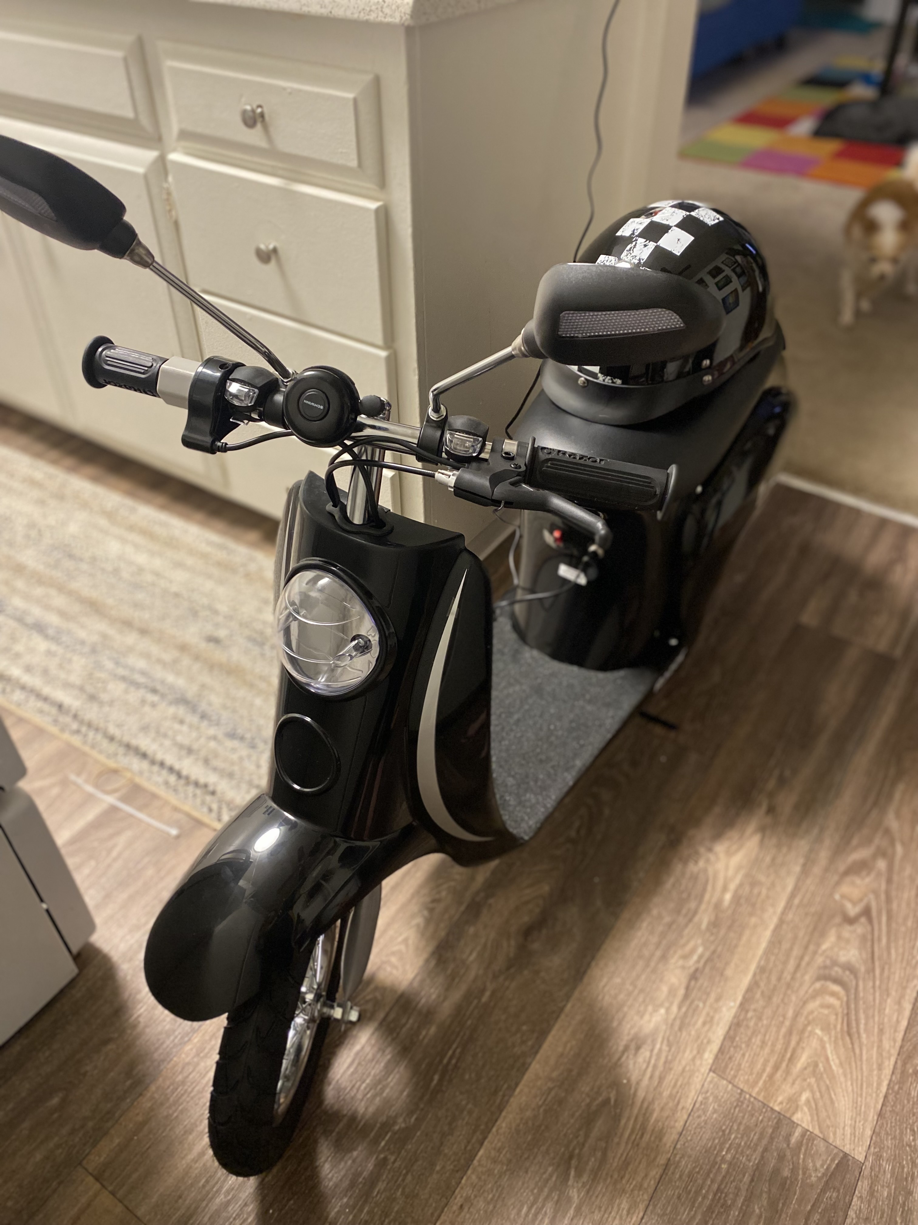 2022 Razor Razor Pocket Mod e-scooter
