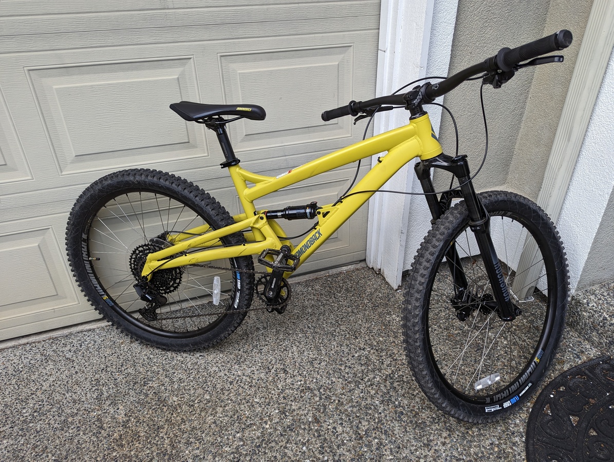 2022 Diamondback Atroz 3