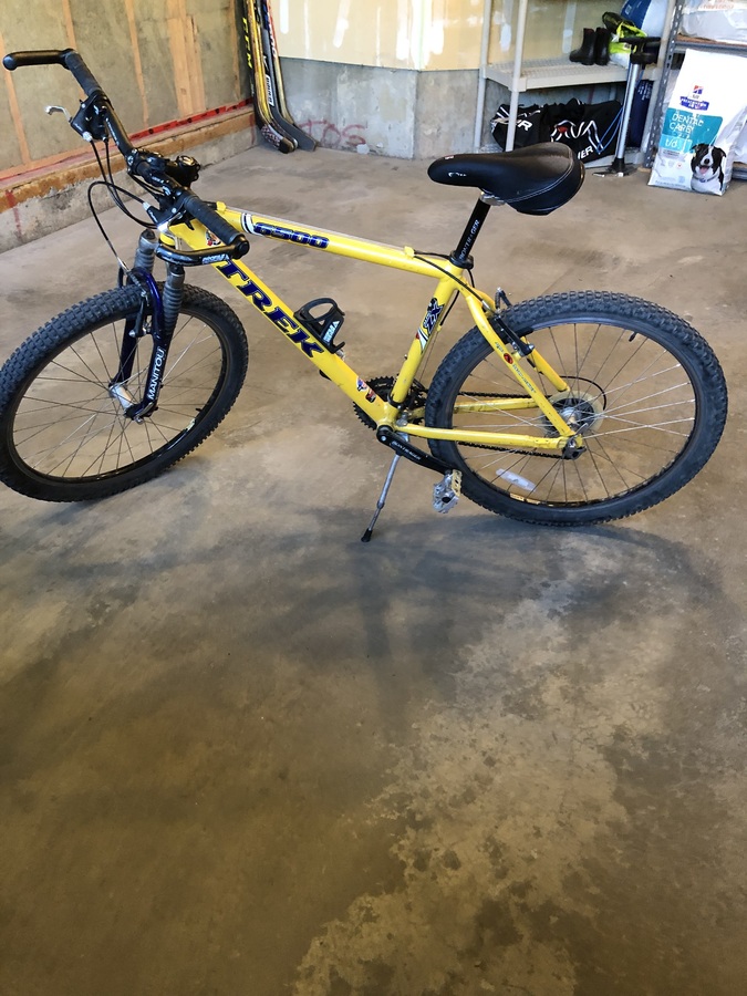 2000 Trek BI-0406