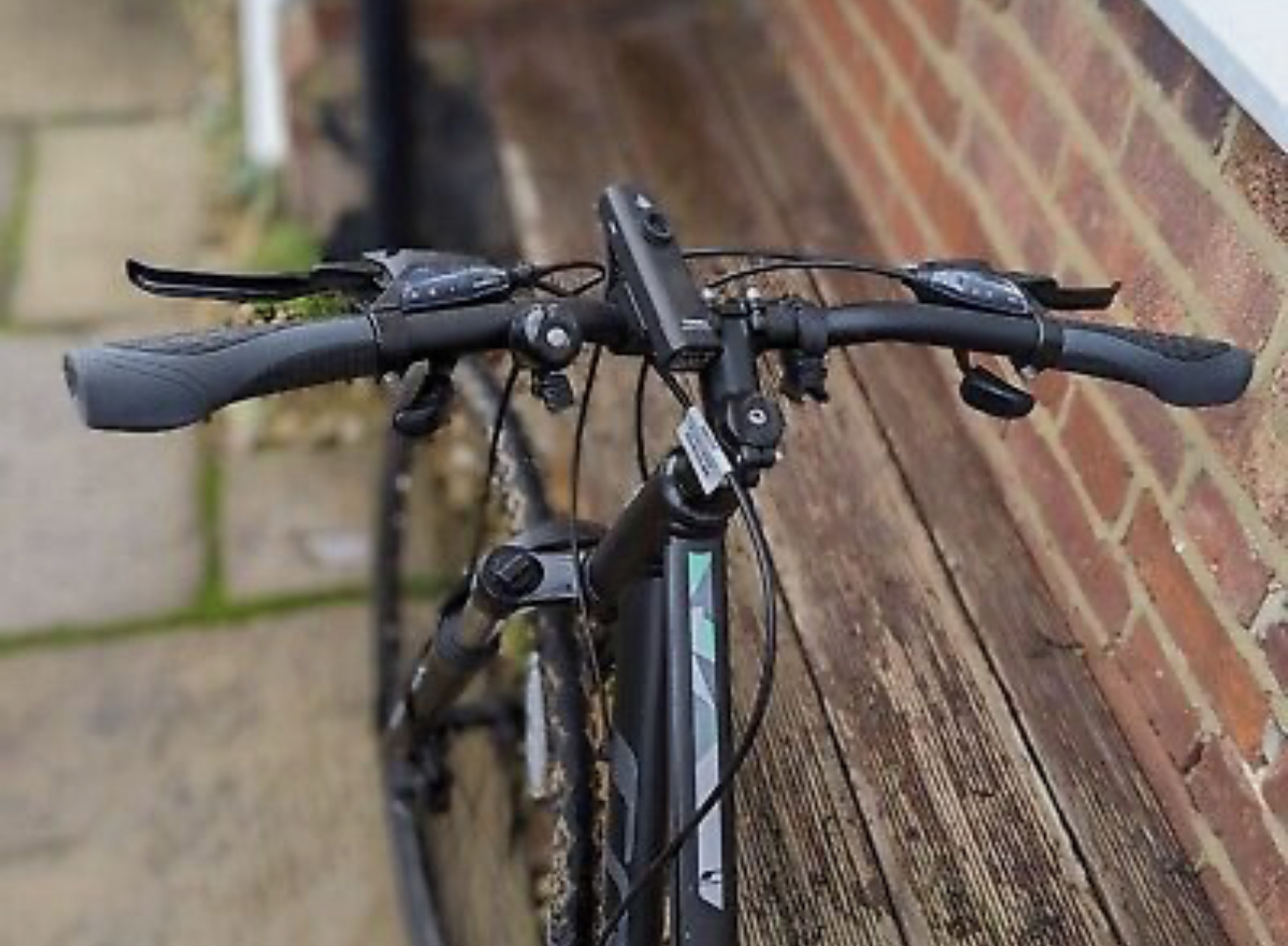 2020 Carrera bicycles Crossfire 2