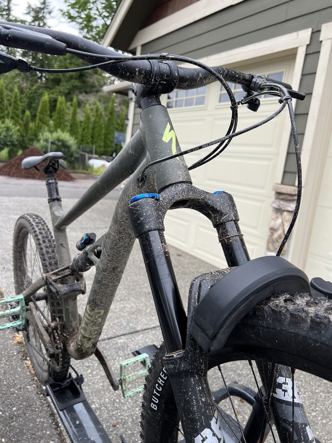 2022 Specialized Status 140