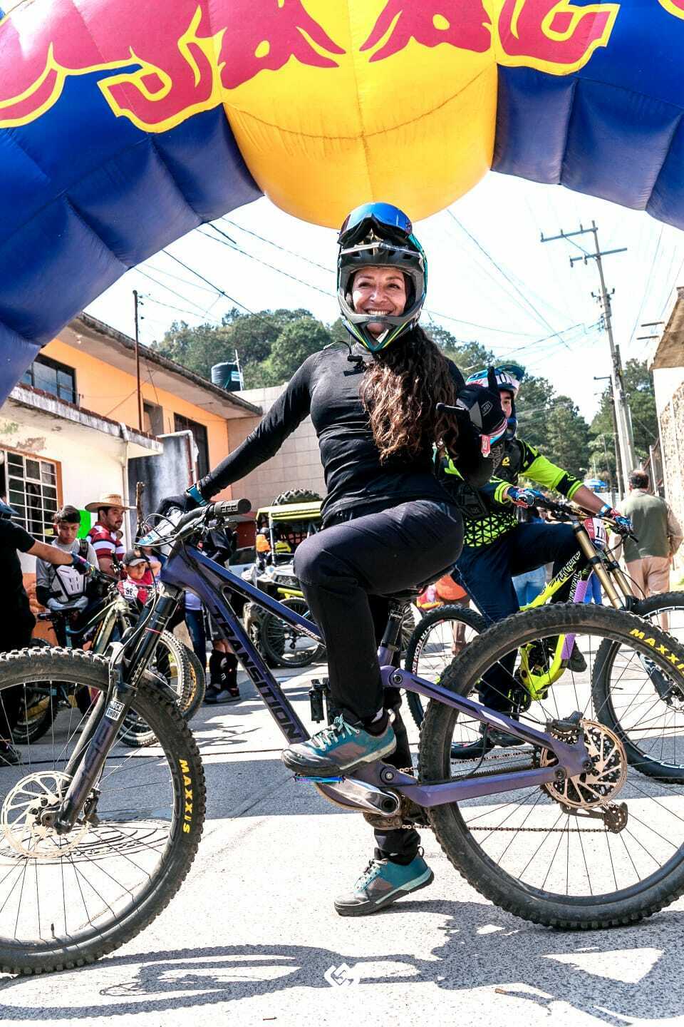 2022 Transition Bikes SPIRE