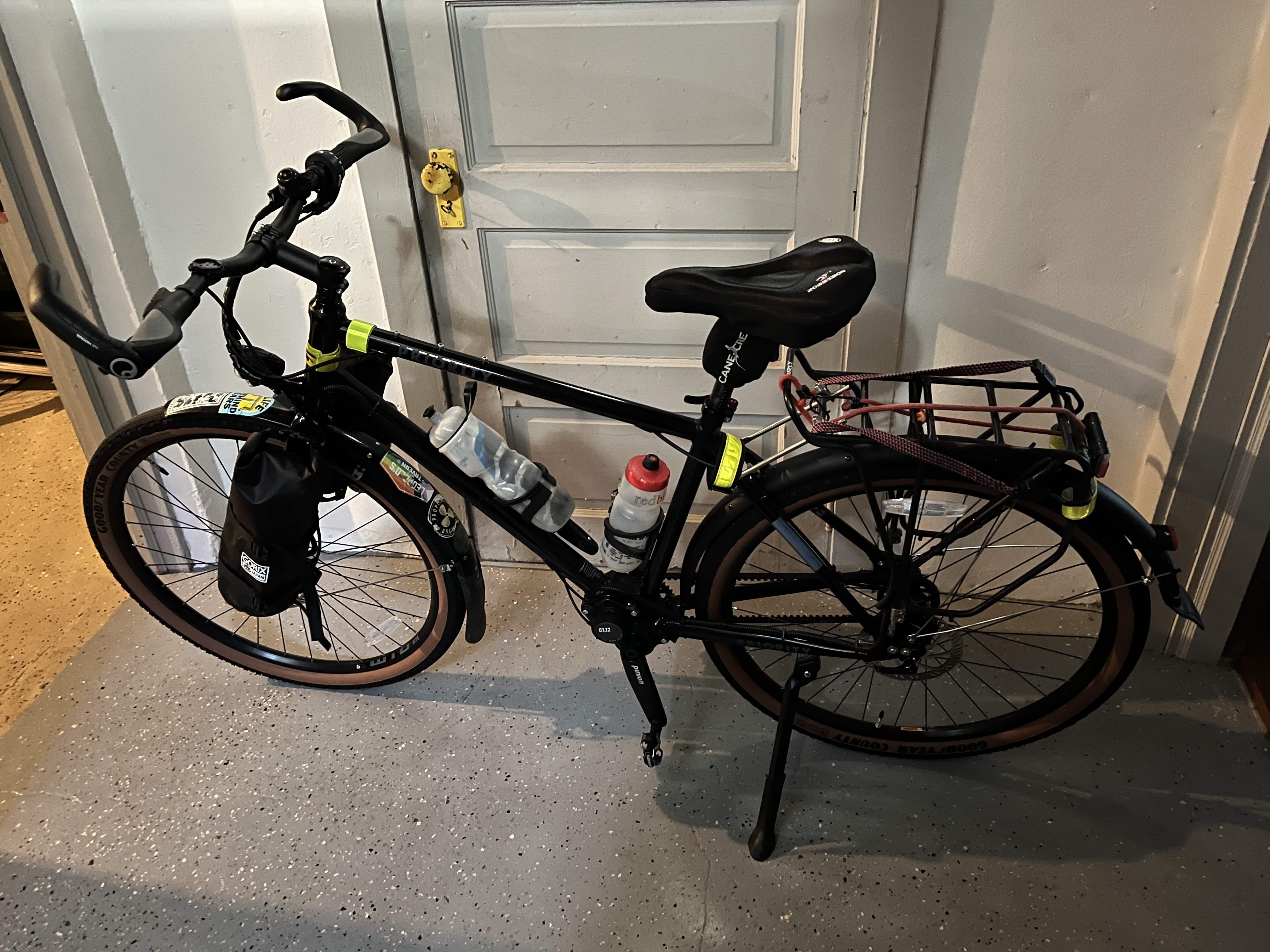 2023 Priority Bicycles 600