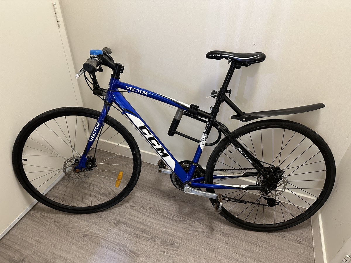 2016 CCM Vector 700C