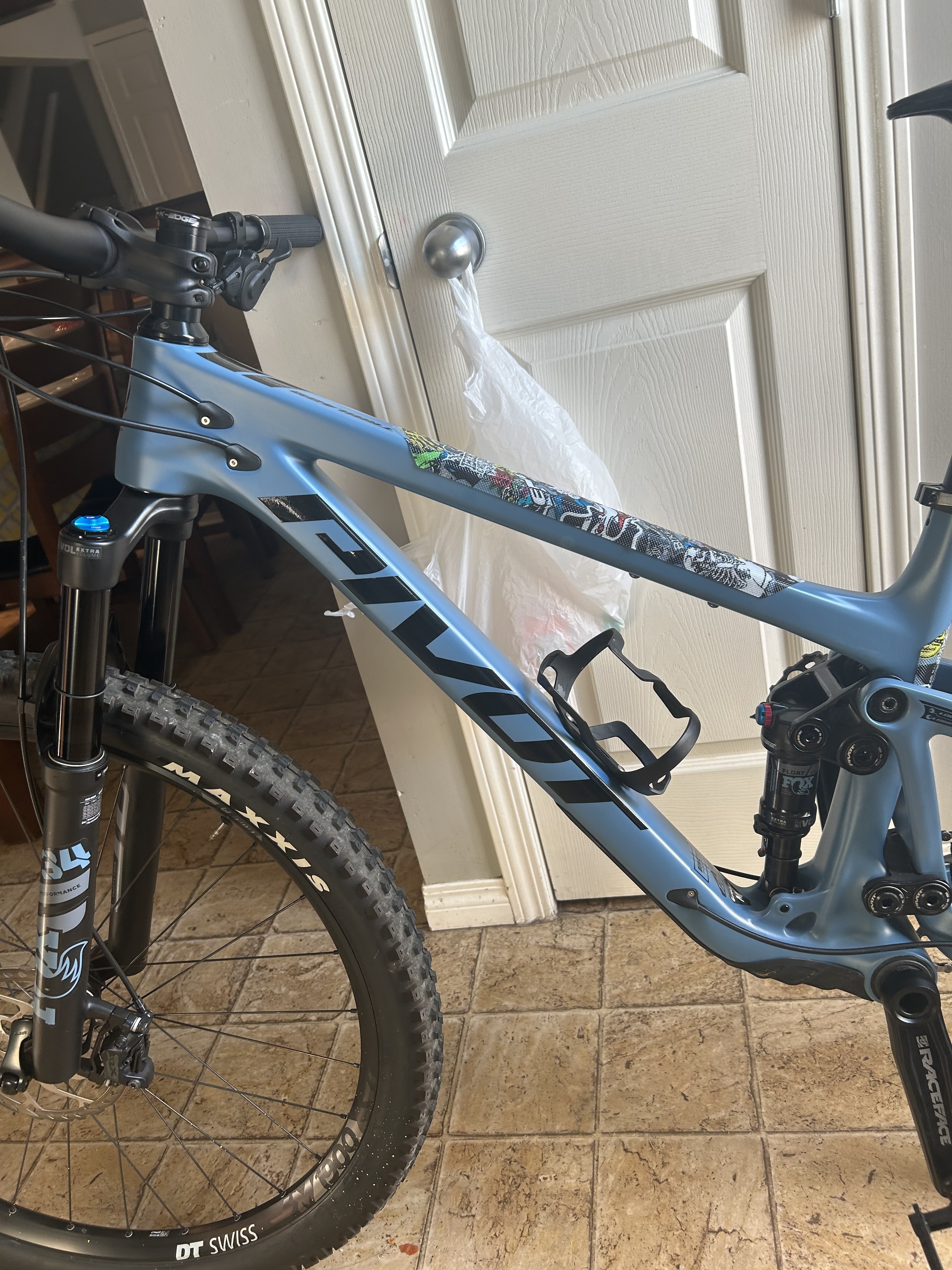 2021 Pivot 429