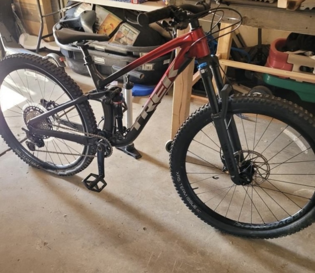 2022 Trek Fuel EX 8