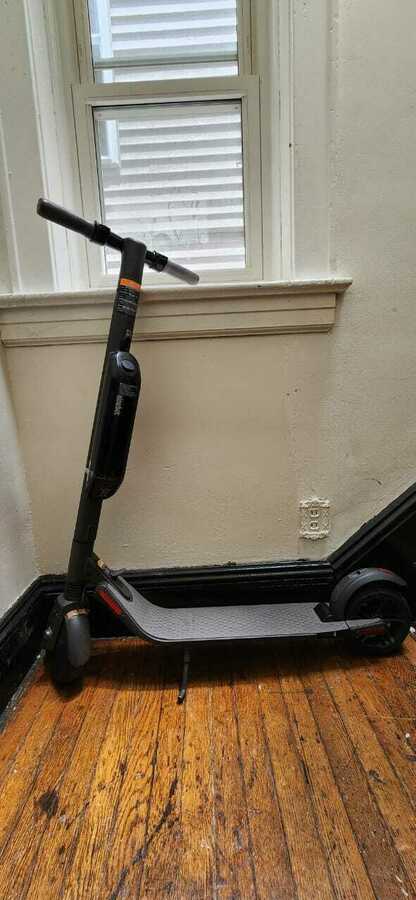 2023 Segway Ninebot ES4 e-scooter