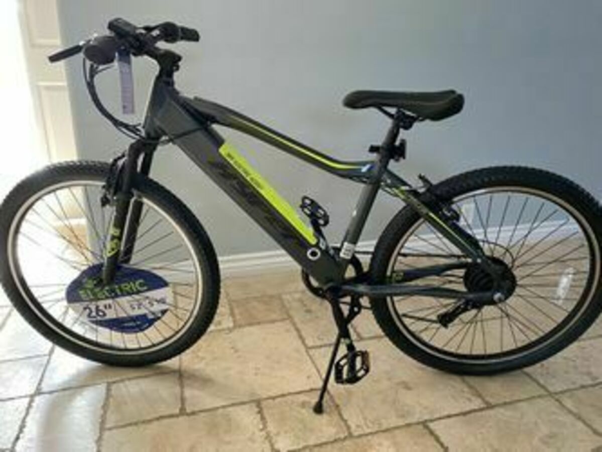 Stolen 2022 Hyper HYP-E26-1104