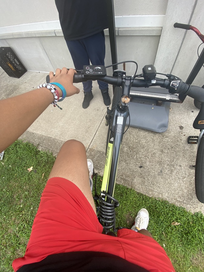 Stolen 2022 Hyper HYP-E26-1104