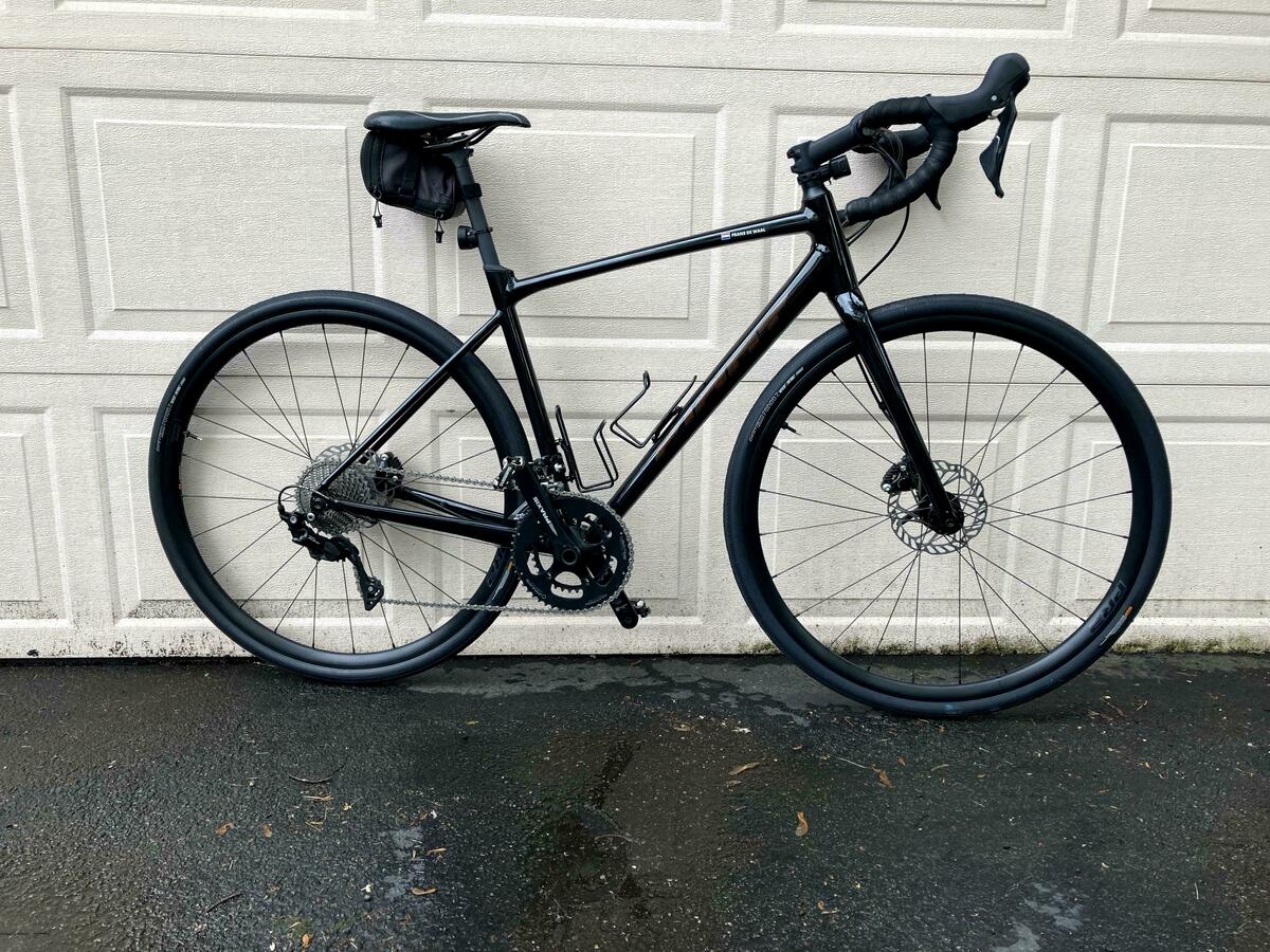 2023 Giant Contend AR 1 Gunmetal M