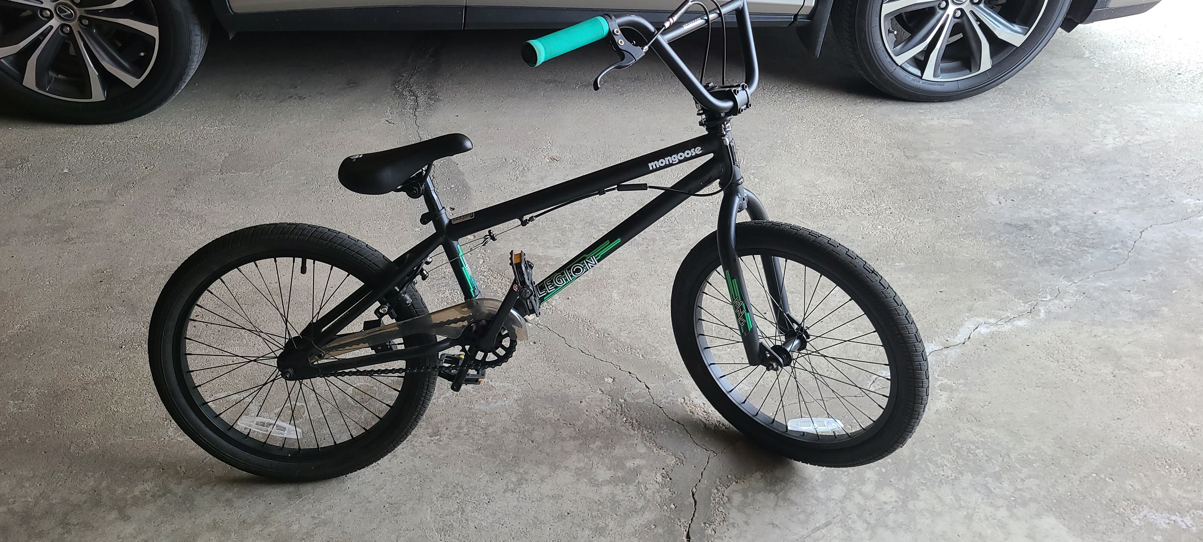 2021 Mongoose BMX Legion