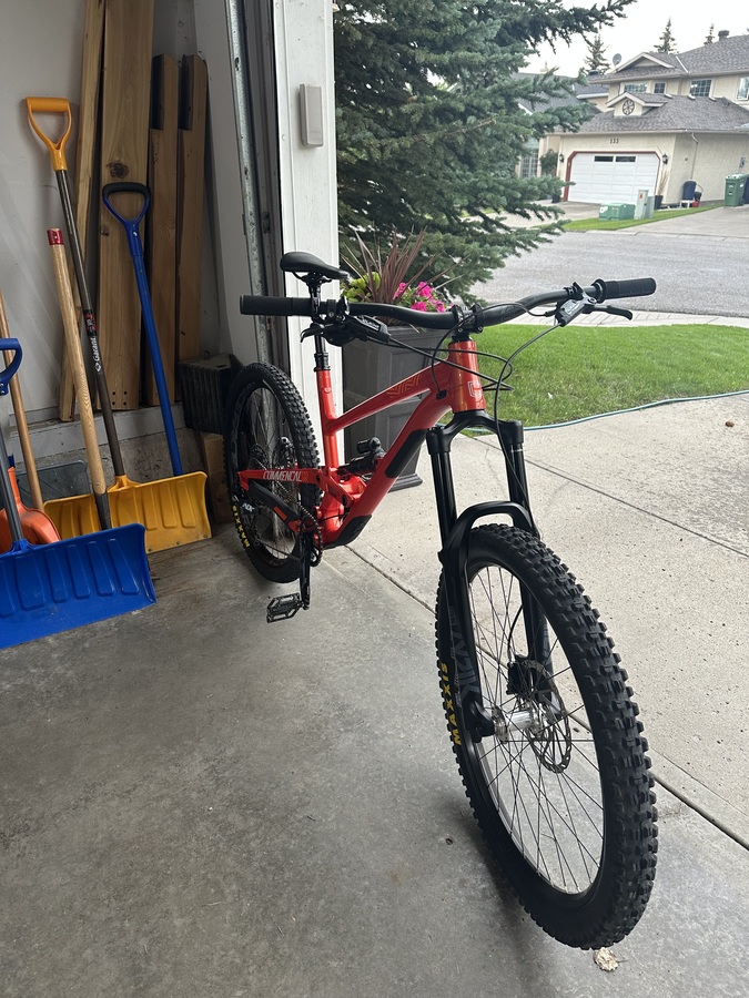 2020 Commencal Bikes Ride Clash