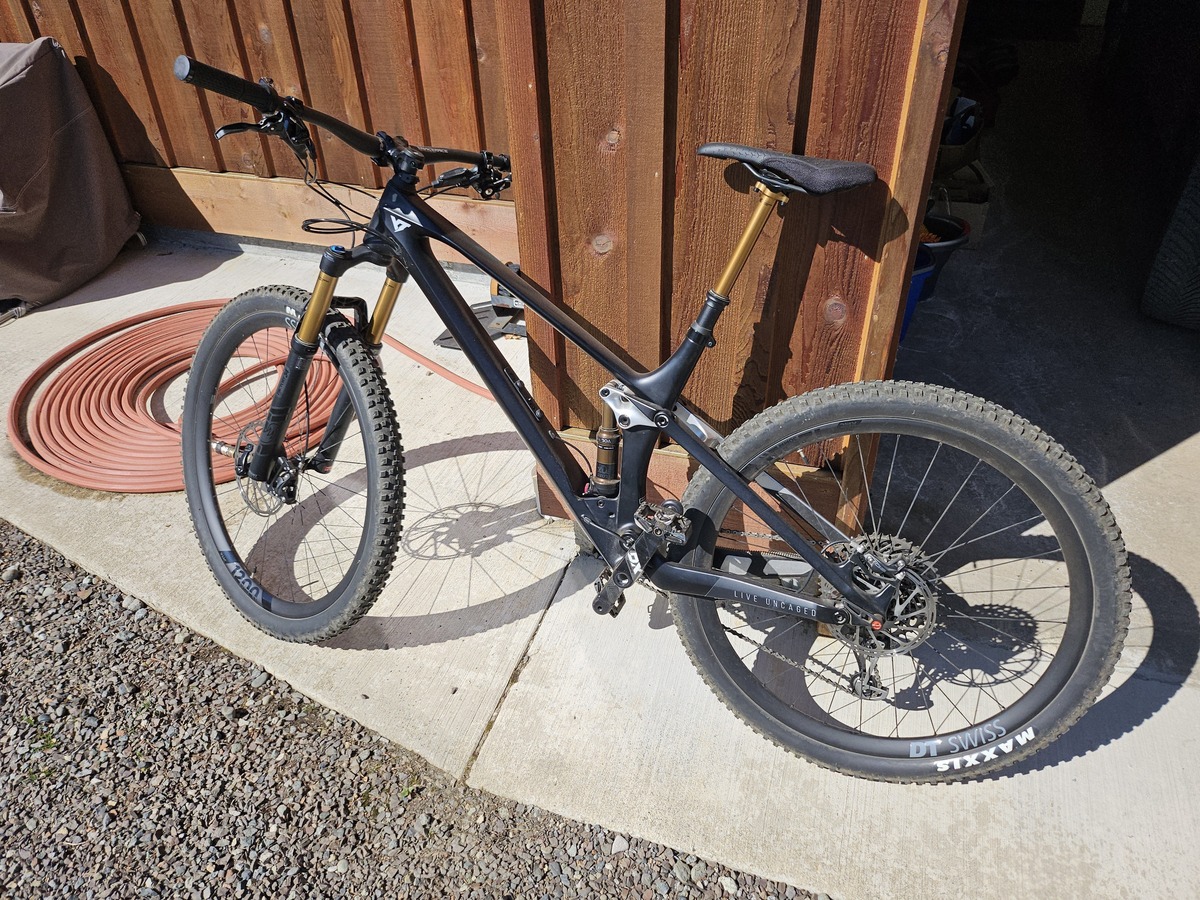 2020 YT Inzo Pro-Comp with DT SWISS XMC 1200 ...