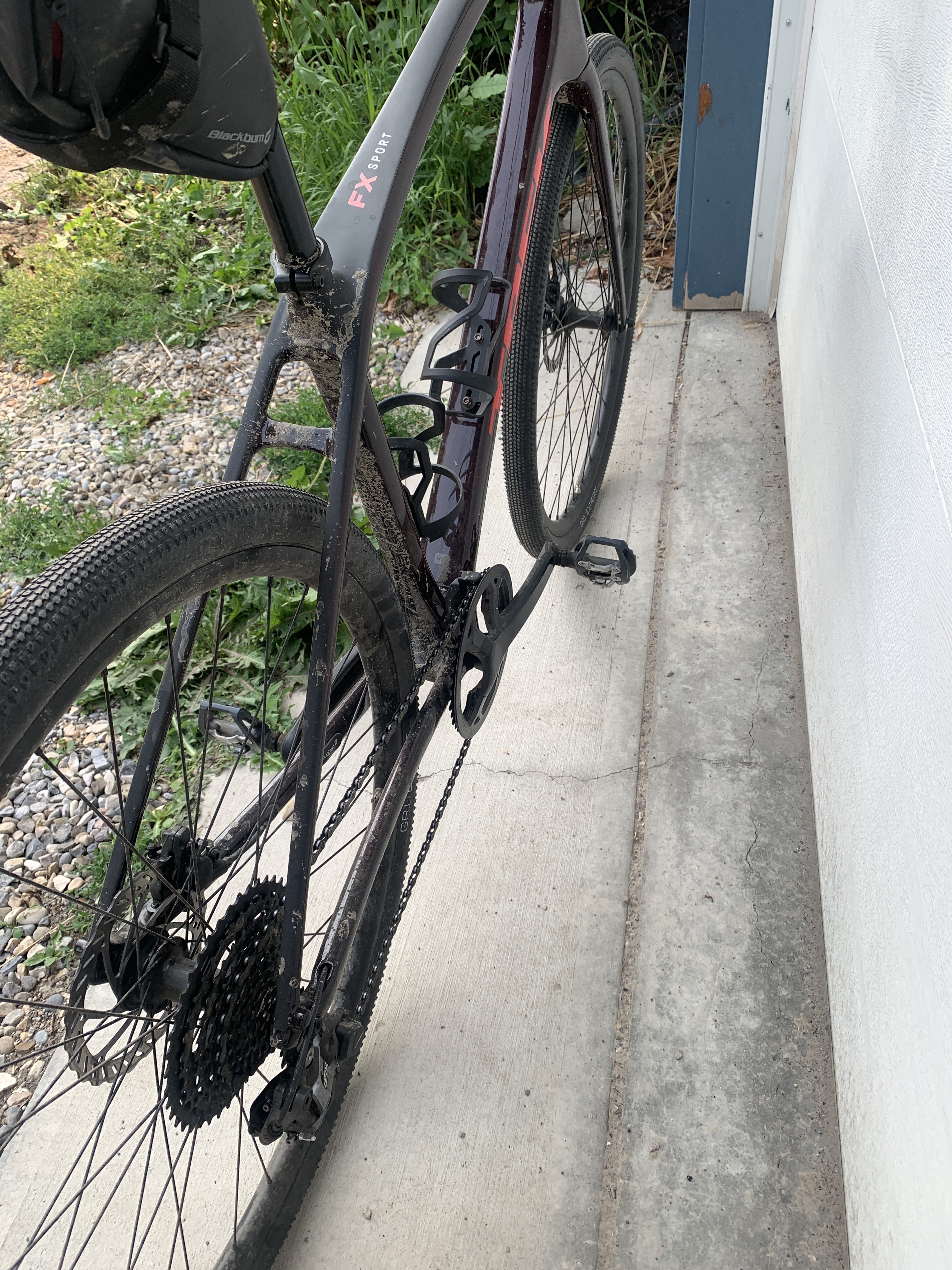 2022 Trek FX Sport 5 Carbon
