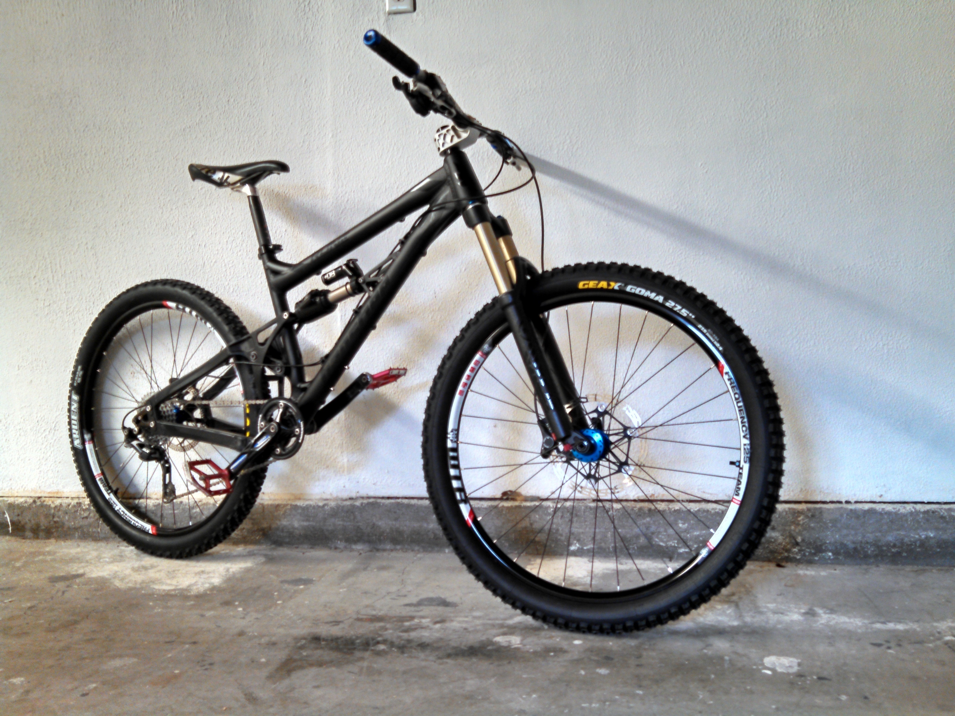 Stolen 2014 Banshee Bikes Rune